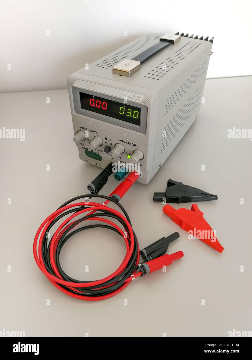Precise variable voltage and current power supply used in prototyping ...