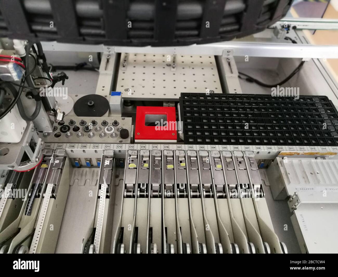 Mechanisms inside pick and place machine for electronics printed ...