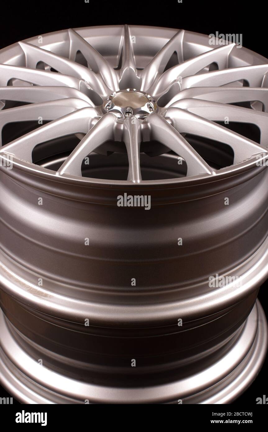 Aluminum rims hi-res stock photography and images - Alamy