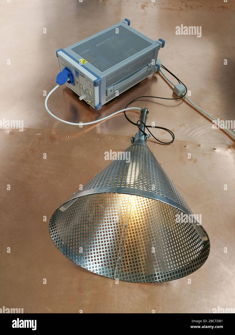 Lamp standard radio hi-res stock photography and images - Alamy