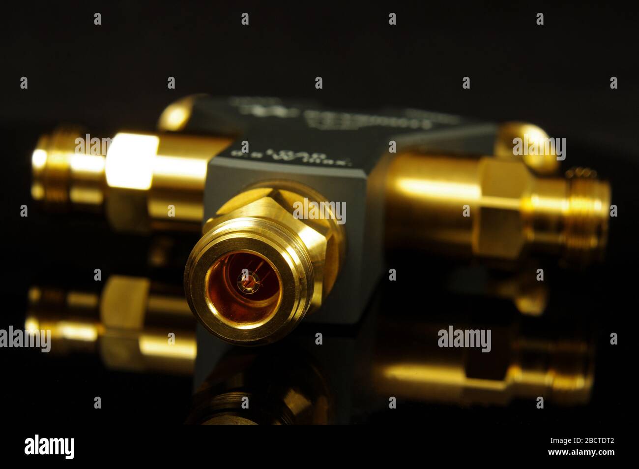 Special microwave frequency measurement tool for measurements ...