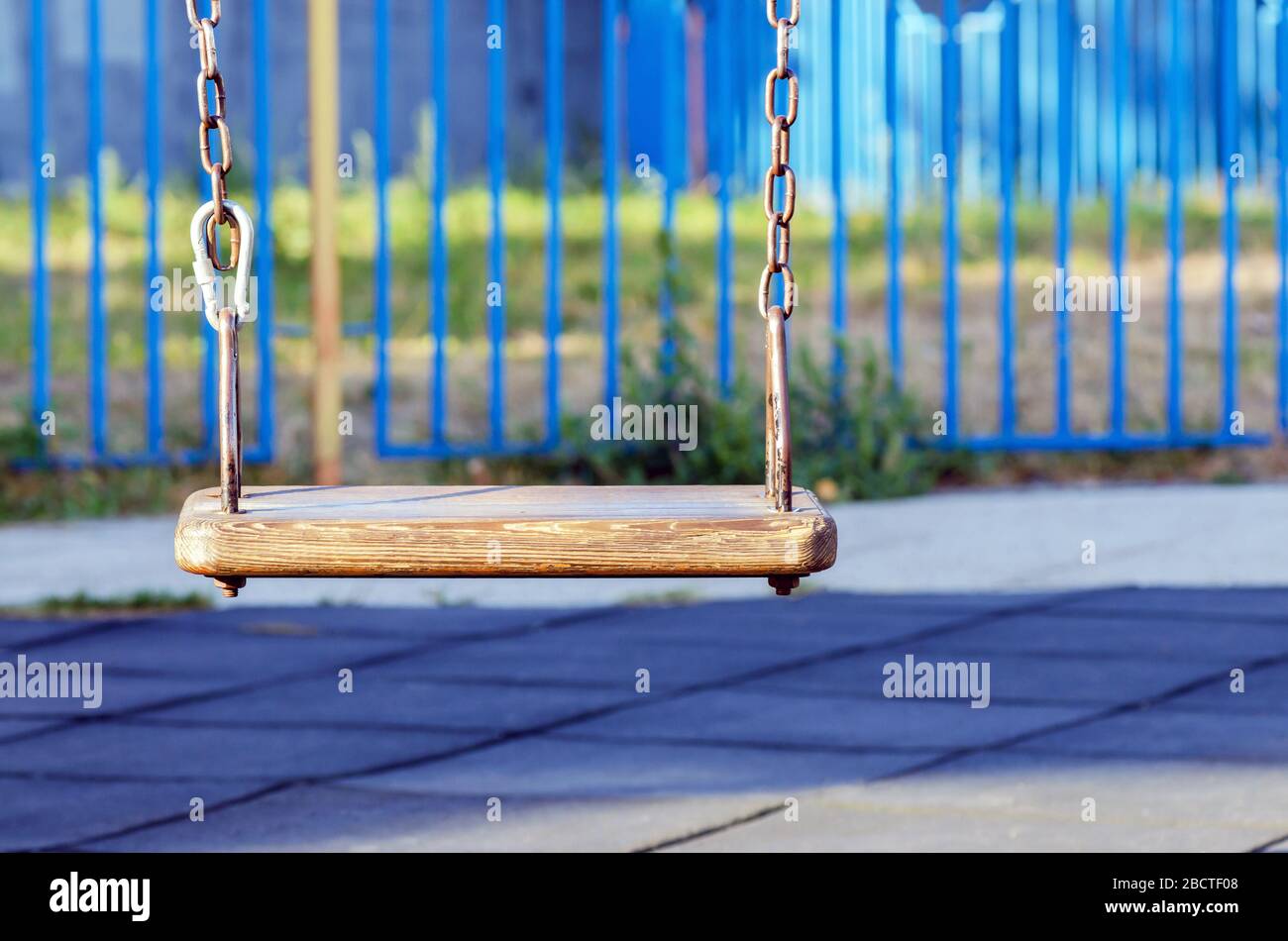 Plank swing hi-res stock photography and images - Alamy