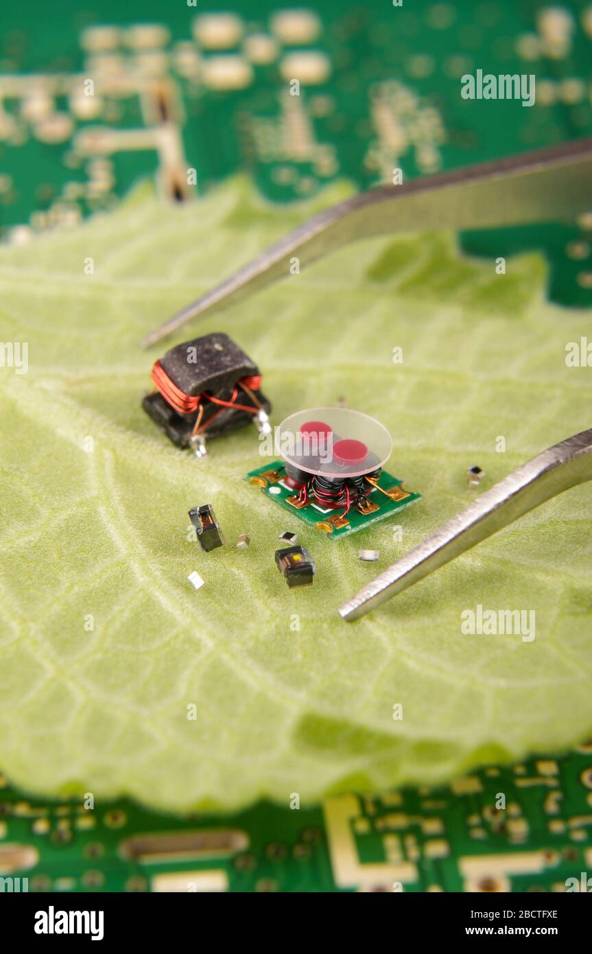 Smd resistor comparison hi-res stock photography and images - Alamy