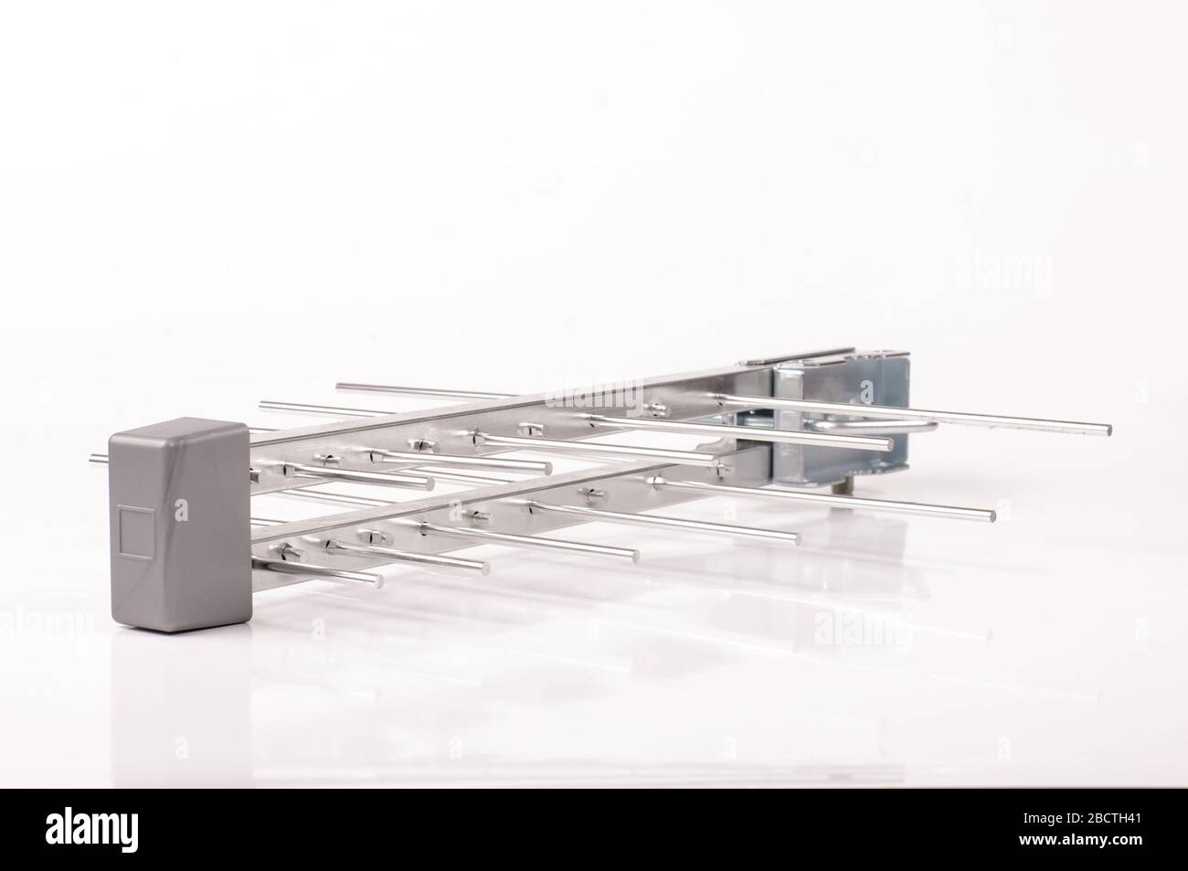 Isolated log periodic antenna for UHF tv Stock Photo - Alamy