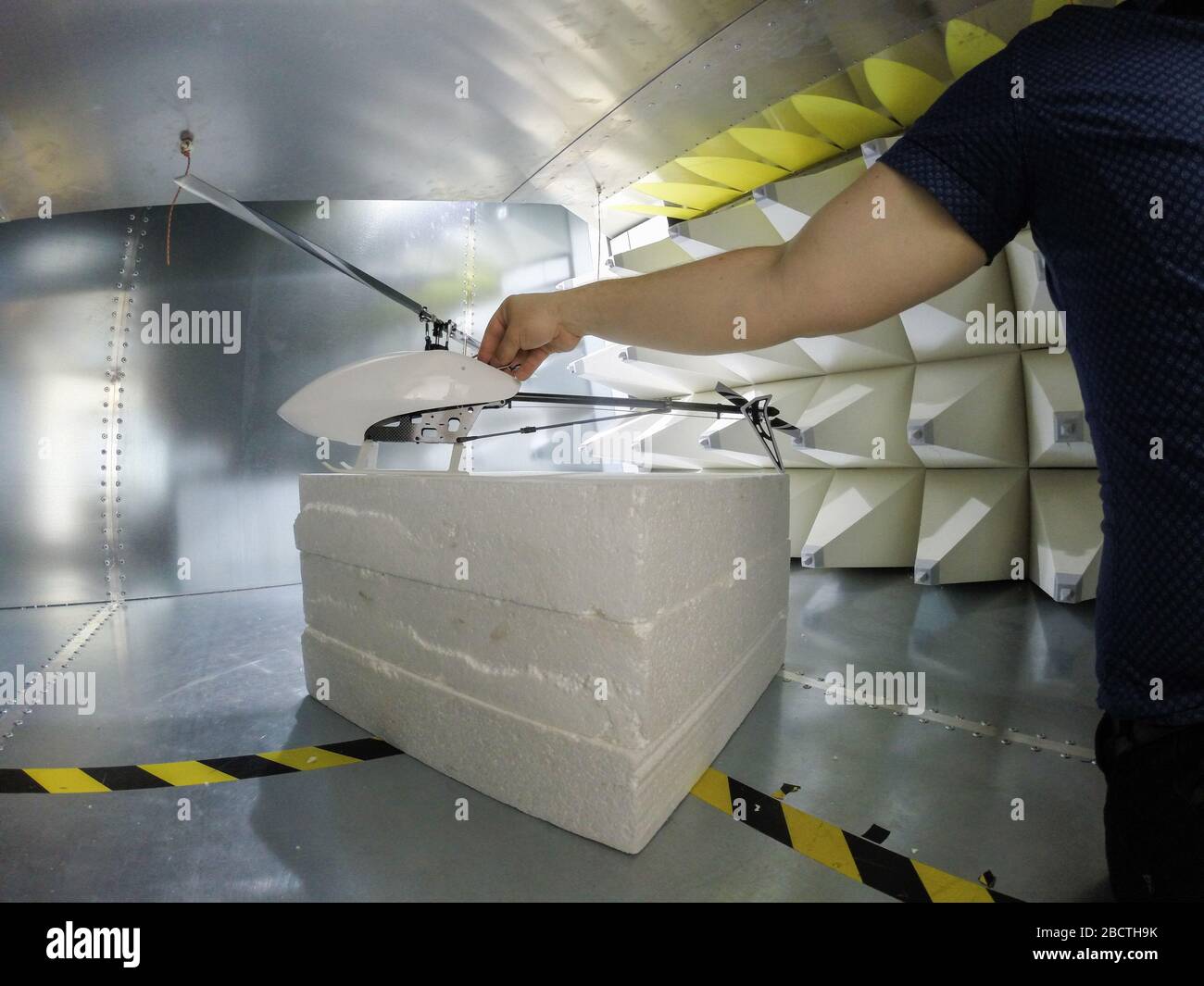 Electromagnetic interference testing hi-res stock photography and ...