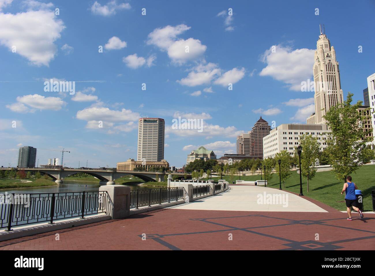 Alexander park Downtown Columbus Ohio green landscape with green trees ...