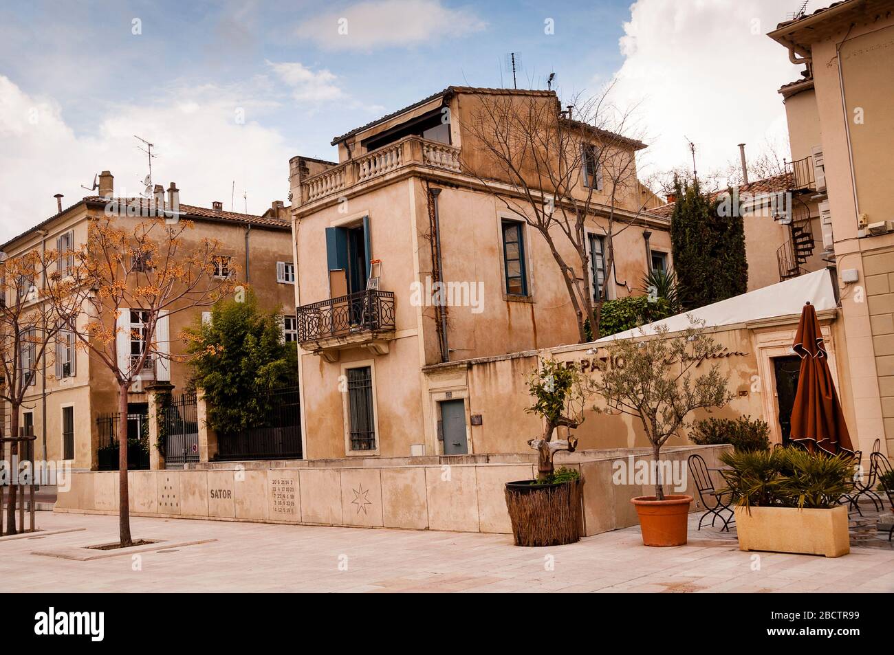 Roman Balcony High Resolution Stock Photography and Images - Alamy