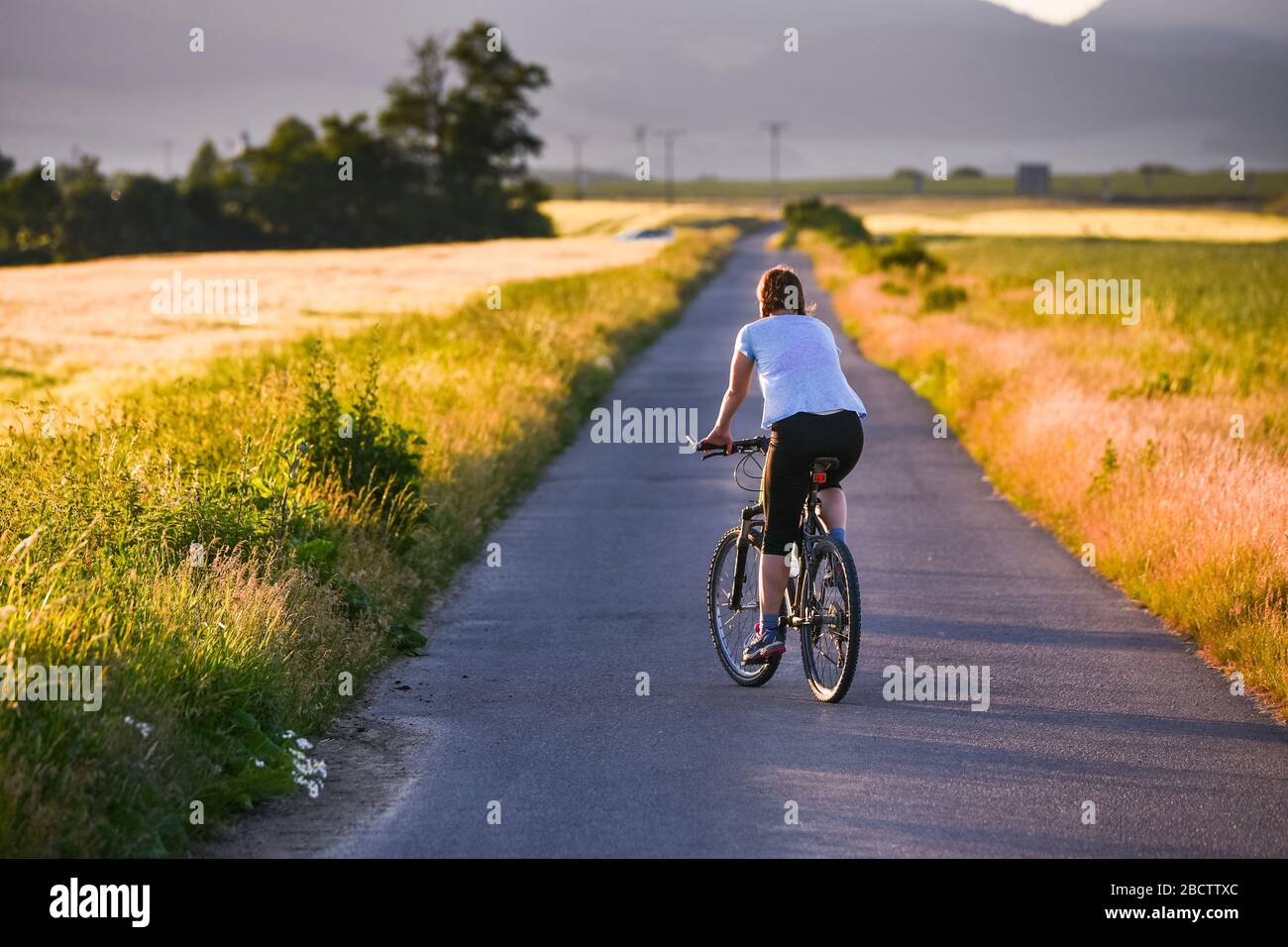 Girl run cycle hi-res stock photography and images - Alamy
