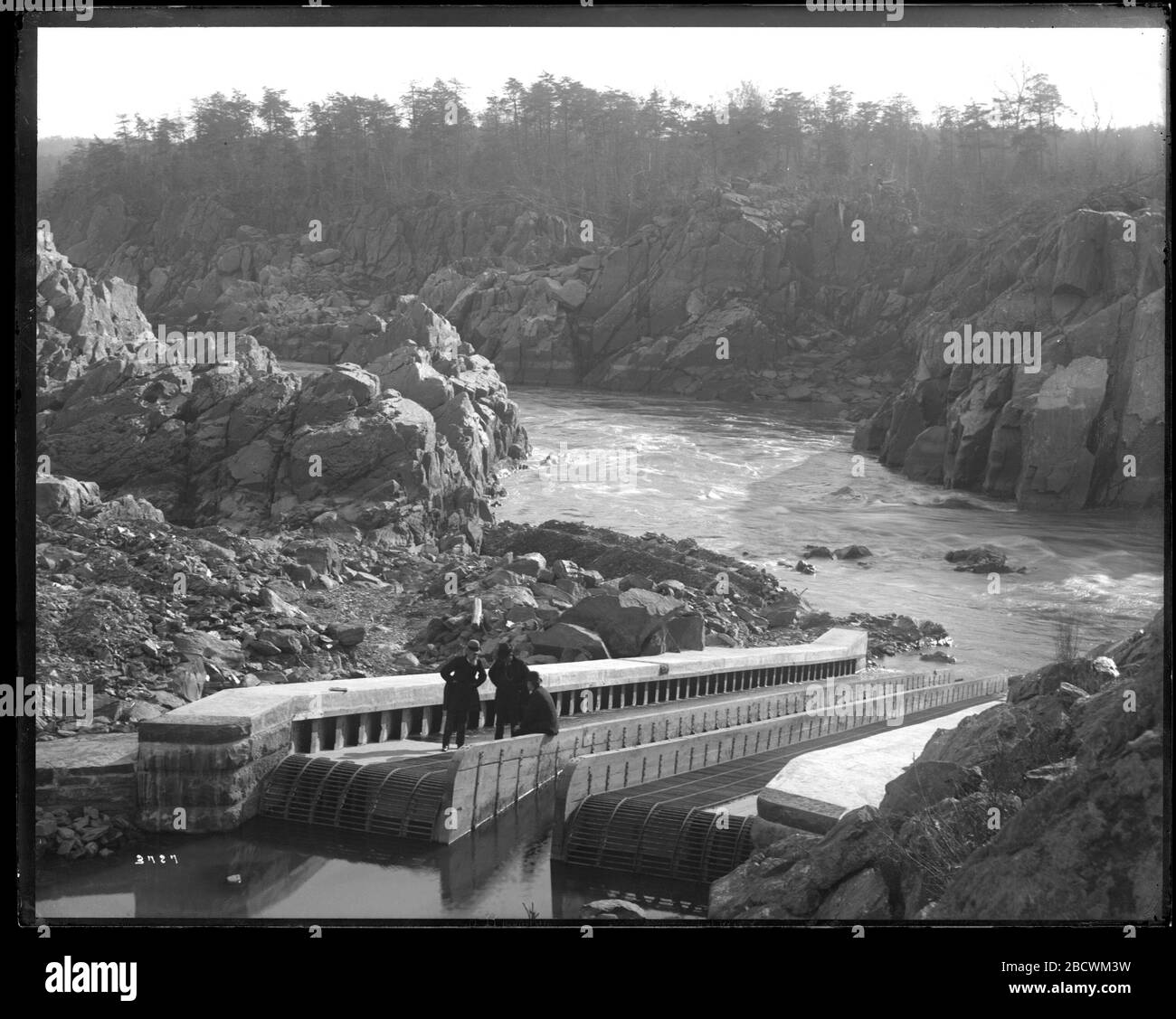 Scientific inspection Black and White Stock Photos & Images - Alamy