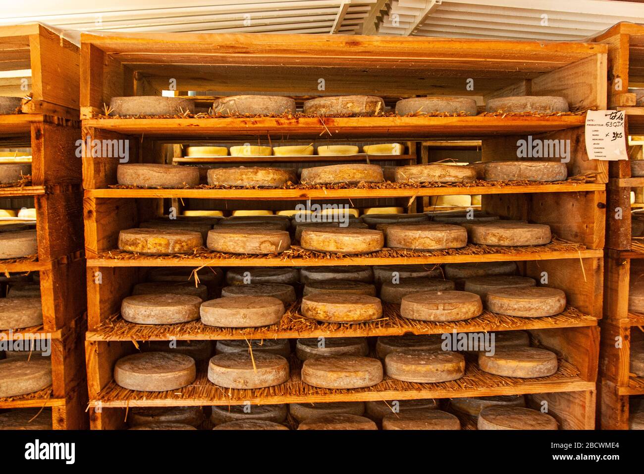 Cheese making medieval hi-res stock photography and images - Alamy