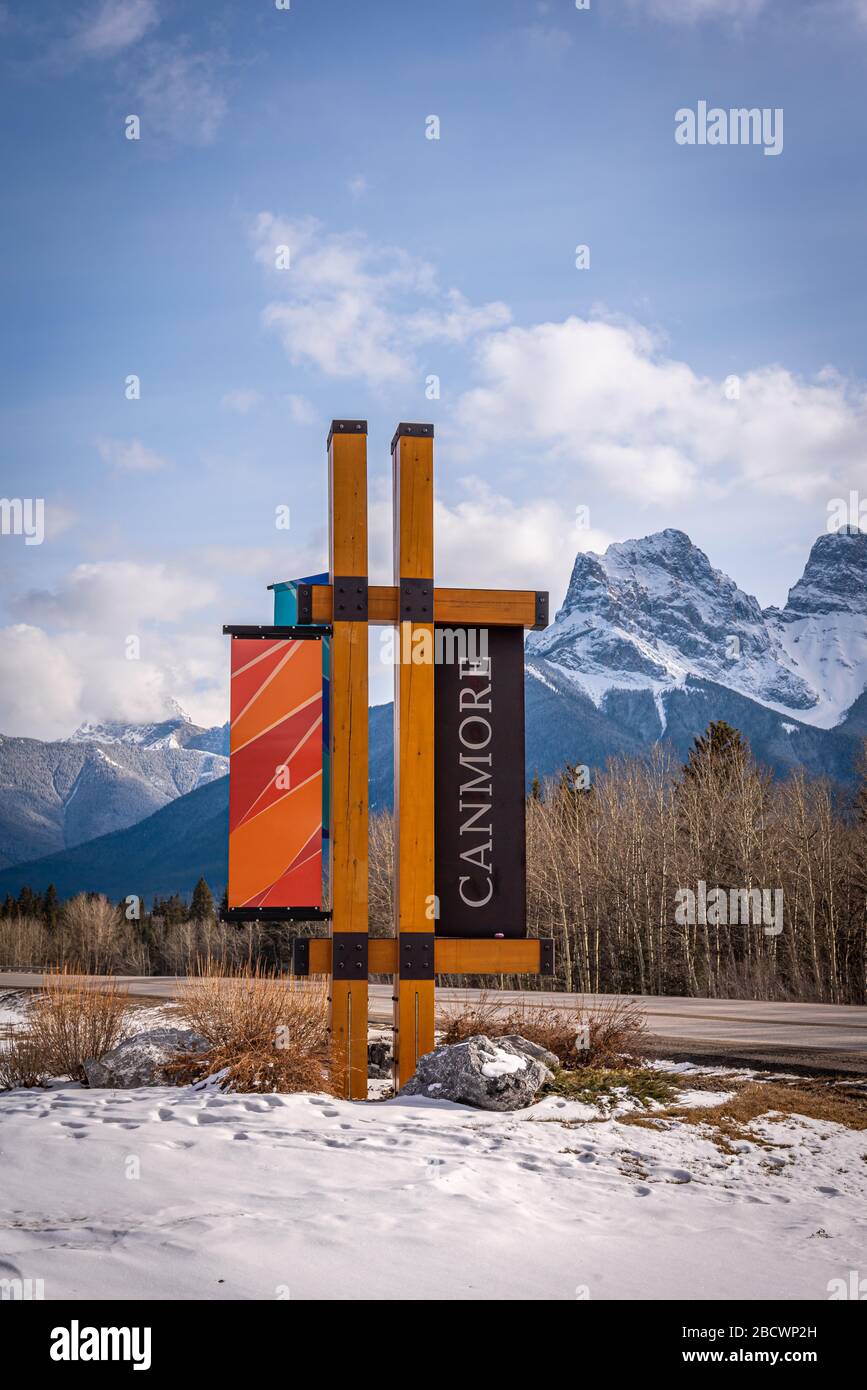 Canmore, Alberta - April 4, 2020: Canmore signage at the entrance to ...