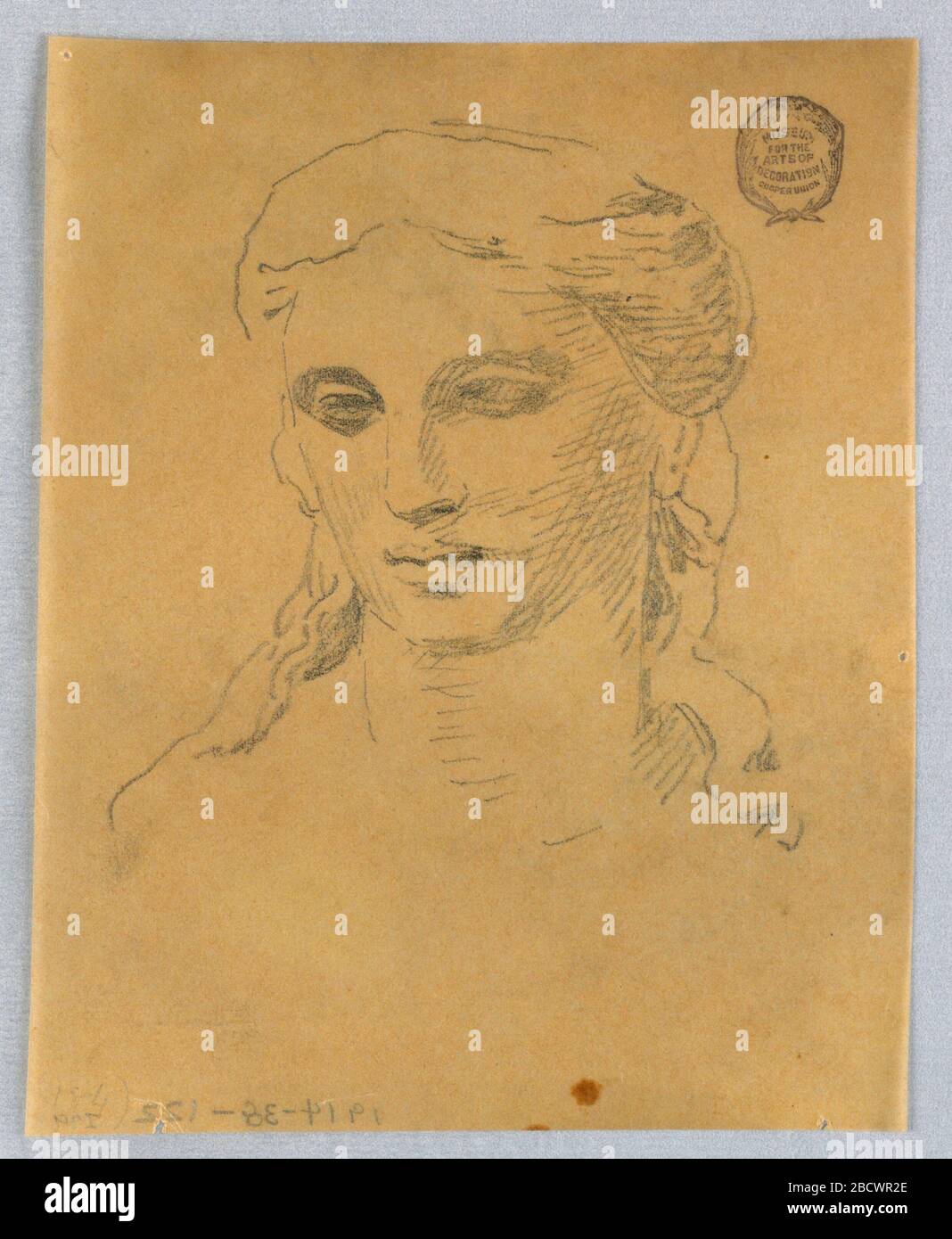 Womans head turned left hi-res stock photography and images - Alamy