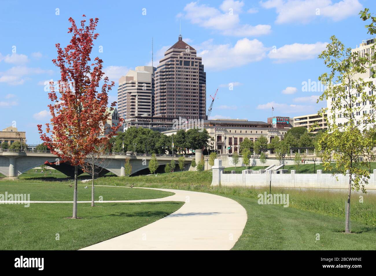 Alexander park Downtown Columbus Ohio green landscape with green trees ...