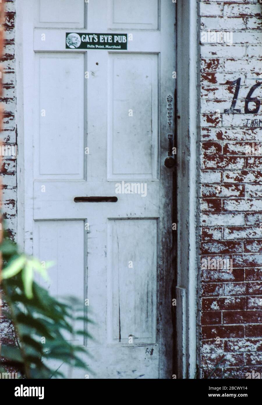 Pub door hi-res stock photography and images - Alamy