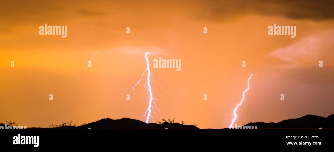 Microburst hi-res stock photography and images - Alamy
