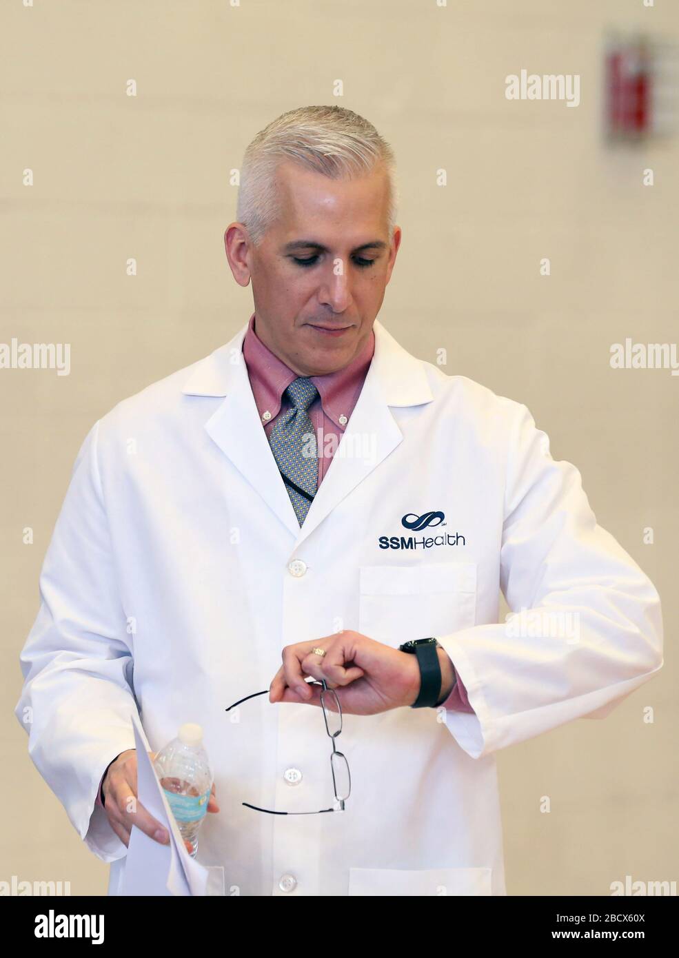 Clinical officer hi-res stock photography and images - Alamy