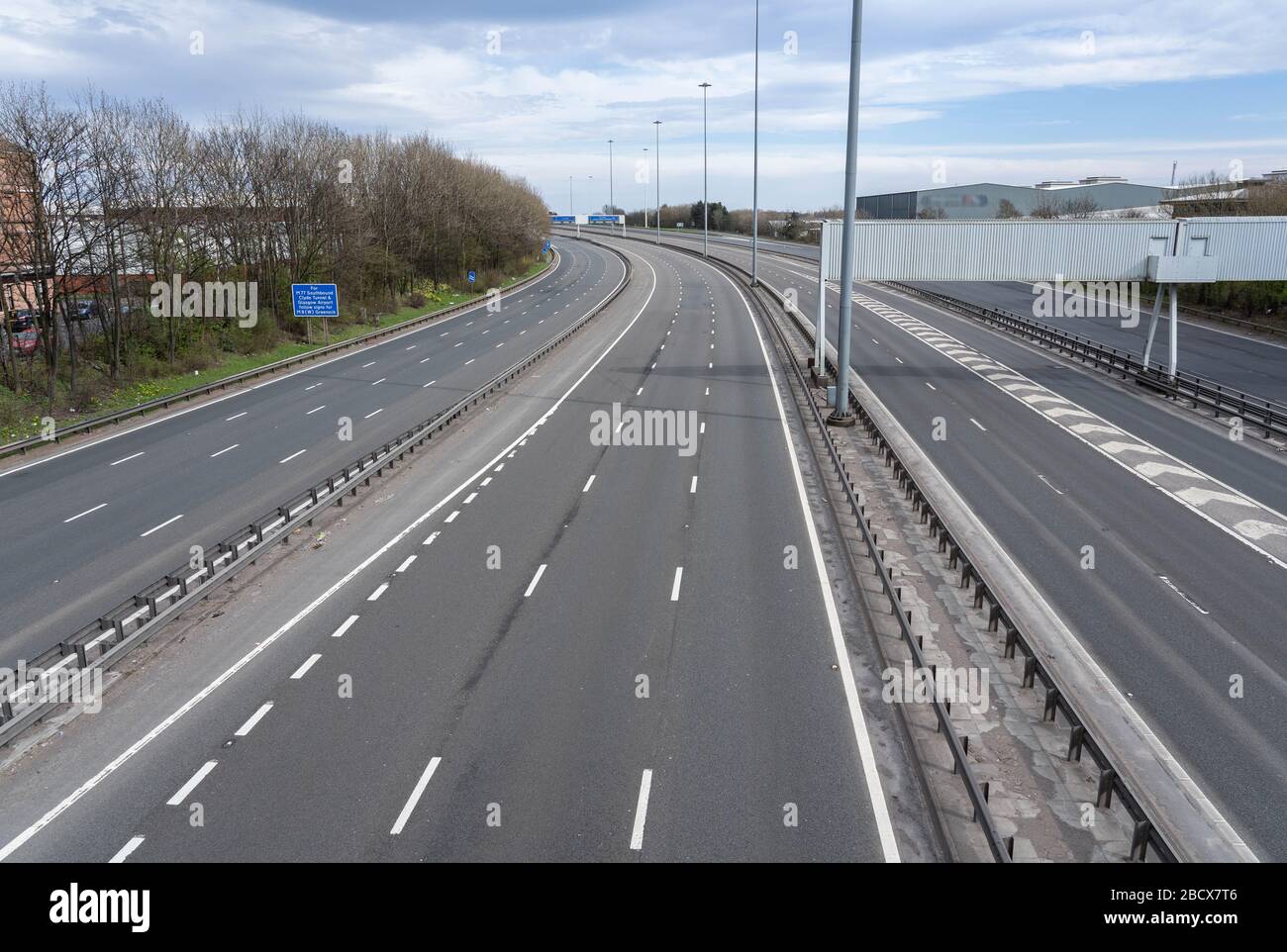 Empty M8 motorway in Glasgow as people follow the Government’s ...