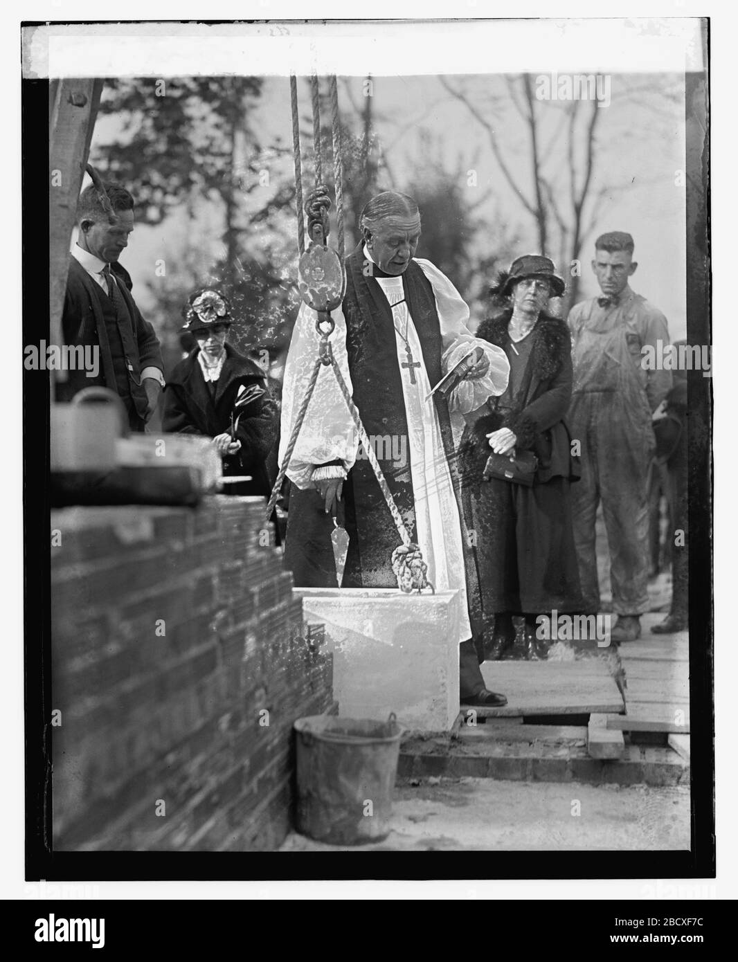 Bishop Freeman High Resolution Stock Photography and Images - Alamy