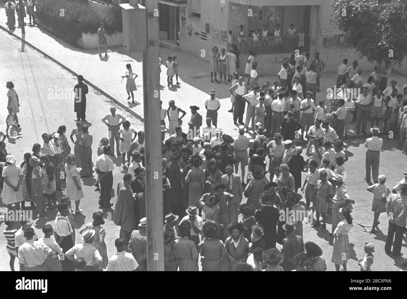 Hassidim hi-res stock photography and images - Alamy