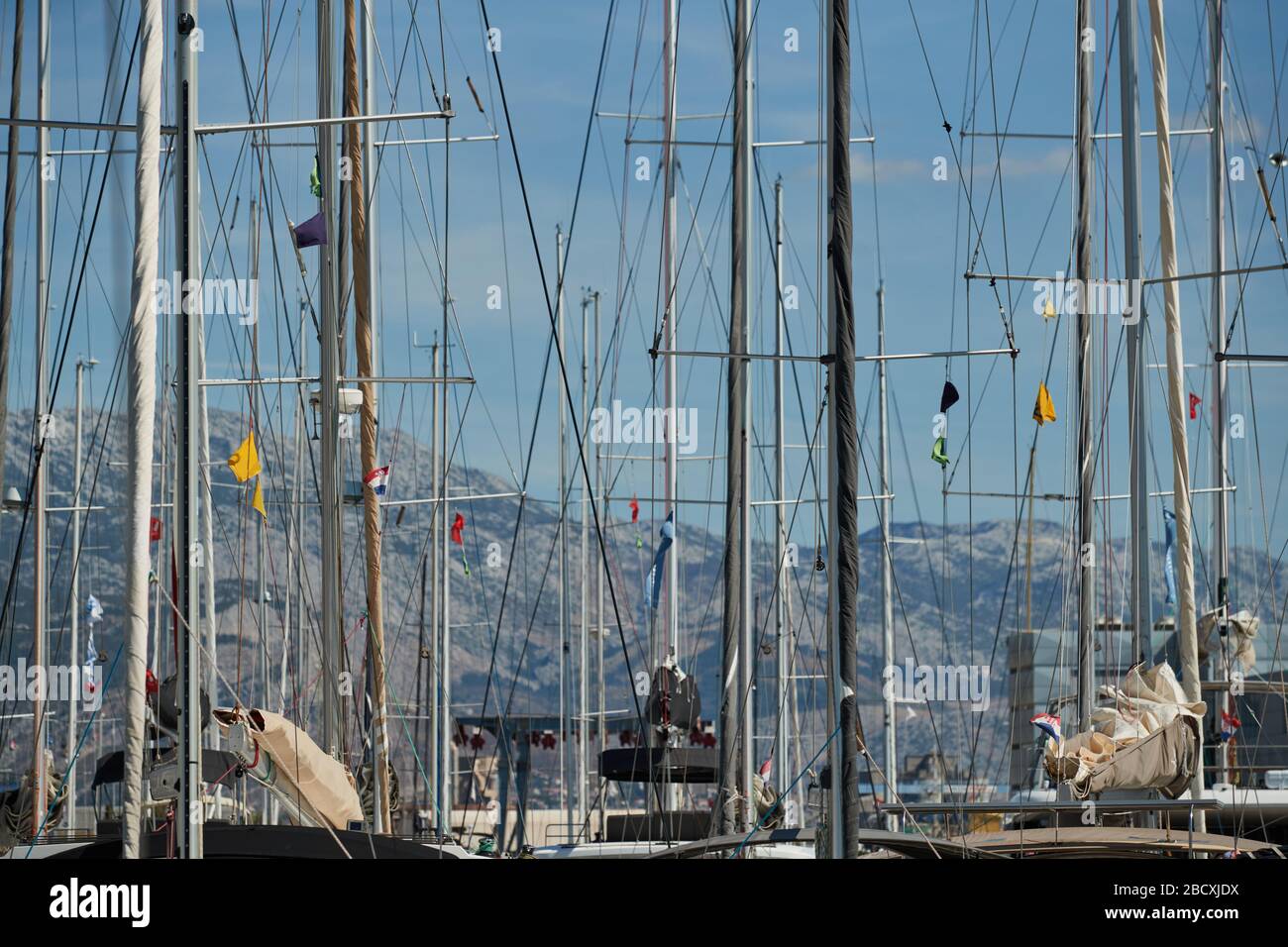 Aluminum masts hi-res stock photography and images - Alamy