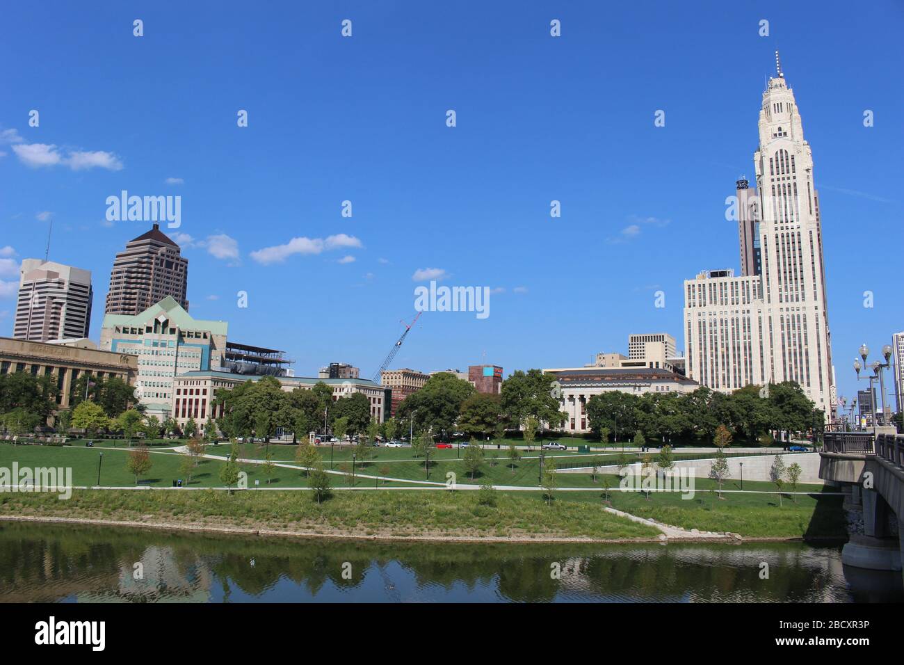 Great View of Downtown Columbus Ohio skyline, Scioto river west broad ...