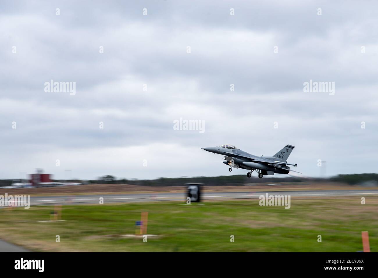 177th fw hi-res stock photography and images - Alamy