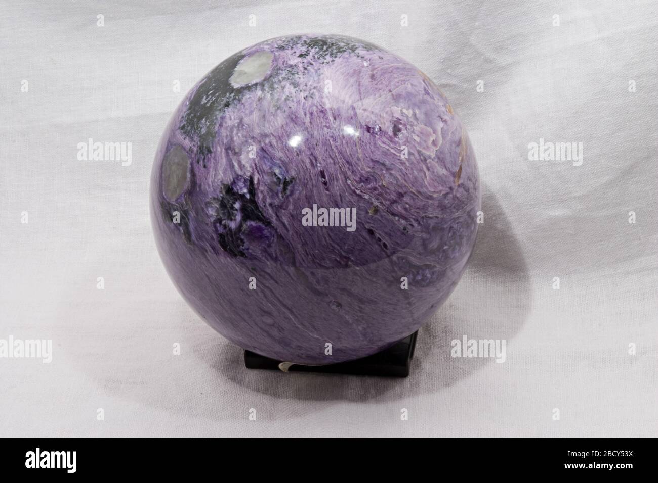 Charoite color hi-res stock photography and images - Alamy