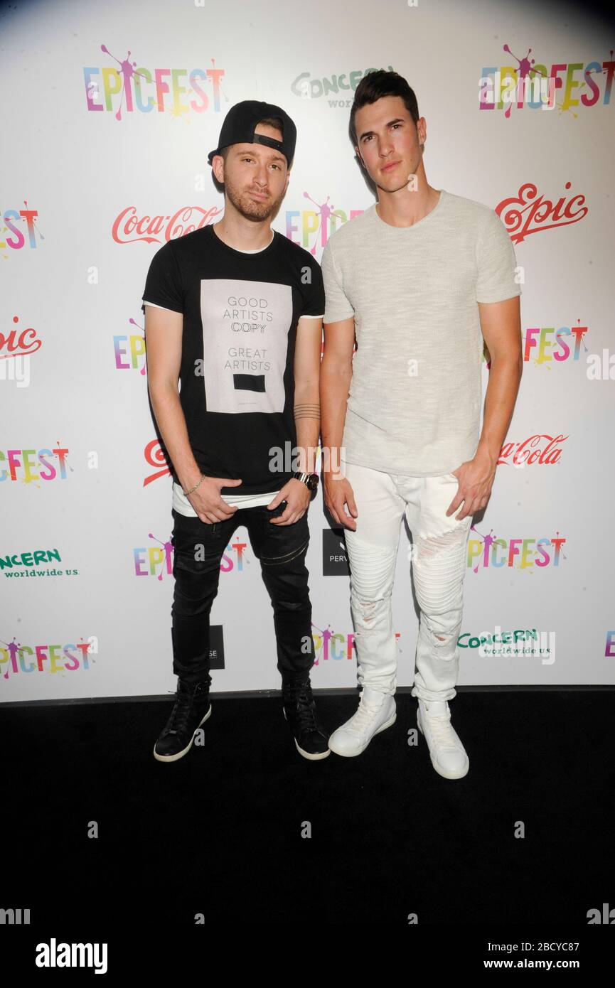 Timeflies band hi-res stock photography and images - Alamy