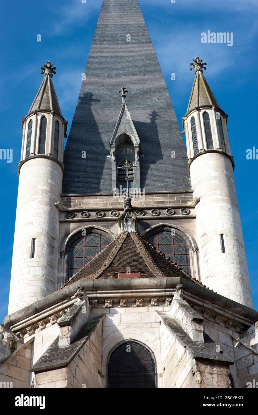 Triangular spire hi-res stock photography and images - Alamy