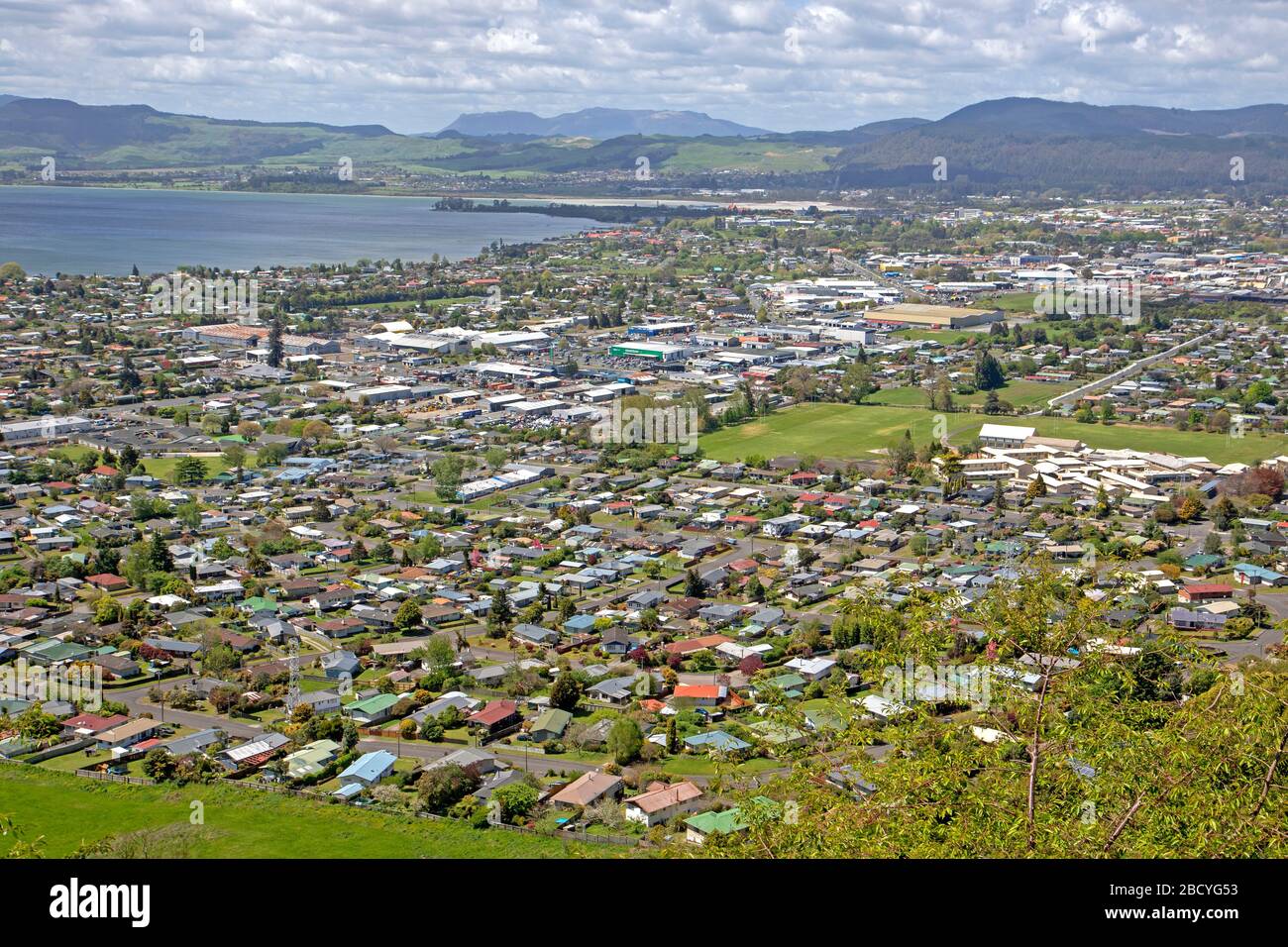 Lake rotorua hi-res stock photography and images - Alamy
