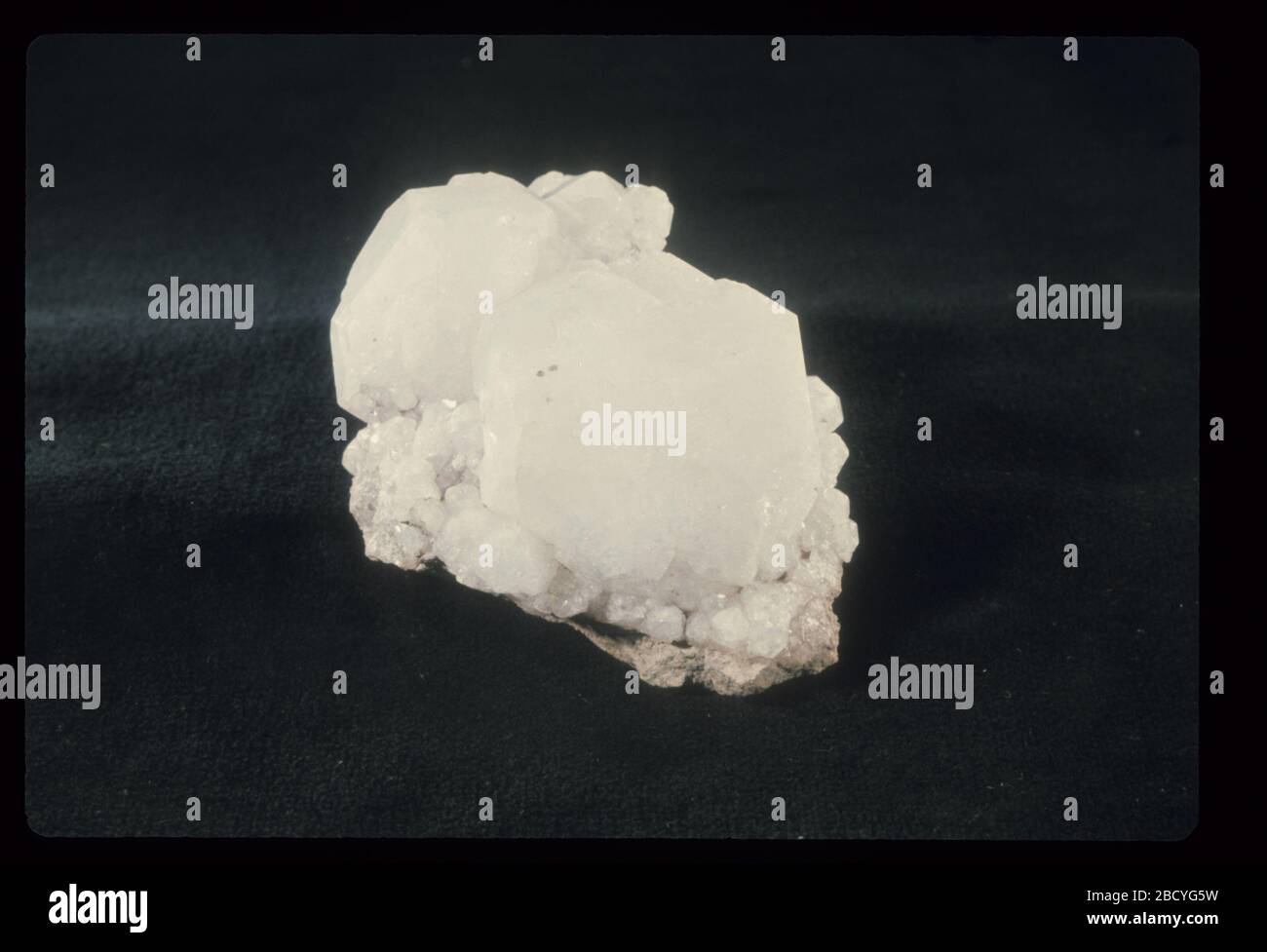 Trapezohedral crystal hi-res stock photography and images - Alamy