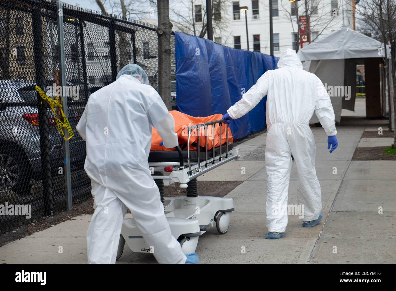 Portable morgue hi-res stock photography and images - Alamy