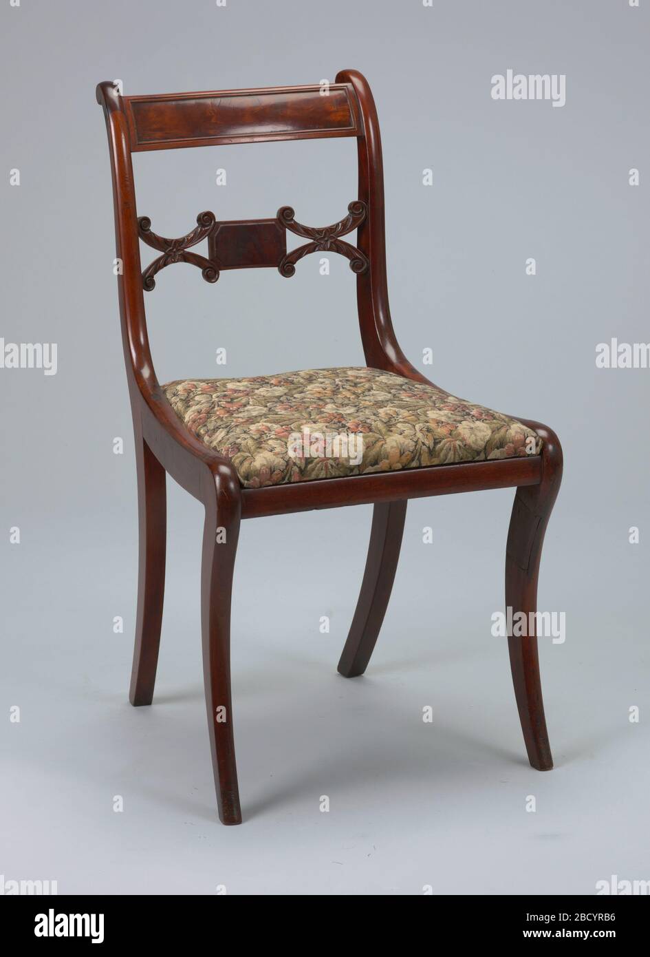 Back legs incline hi-res stock photography and images - Alamy