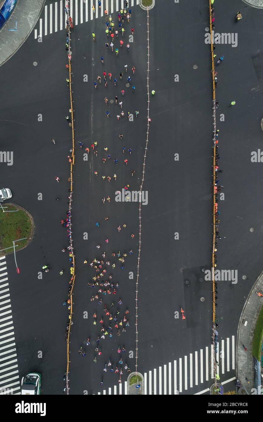 aerial view of city marathon Stock Photo - Alamy