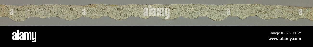 Edging. Research in ProgressBobbin lace double edge joined, flowering ...