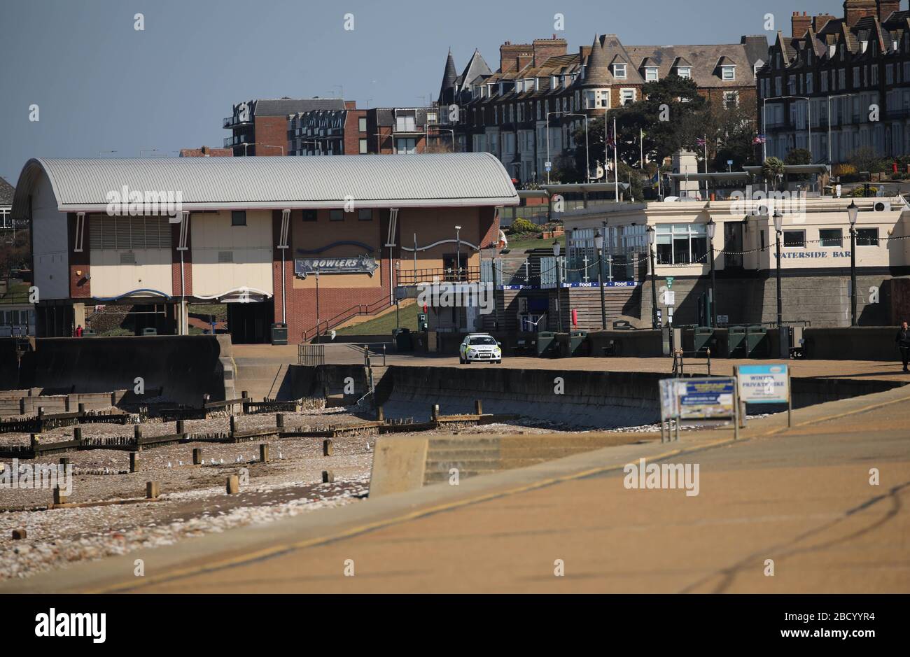 Hunstanton, UK. 05th Apr, 2020. Day Thirteen of Lockdown in Hunstanton ...