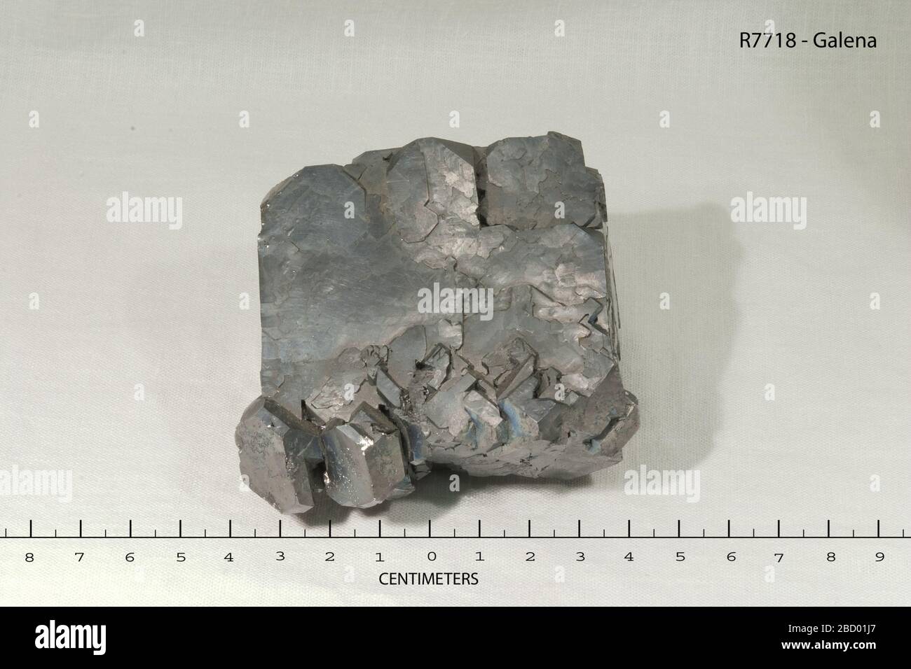 Cubic galena crystals hi-res stock photography and images - Alamy