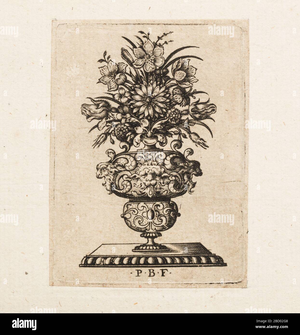 Gadrooning hi-res stock photography and images - Alamy