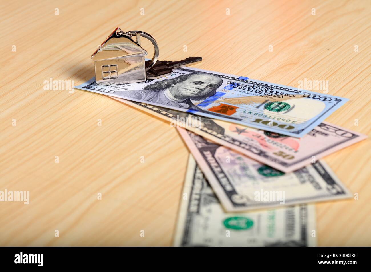House model, the key and the dollar Stock Photo - Alamy