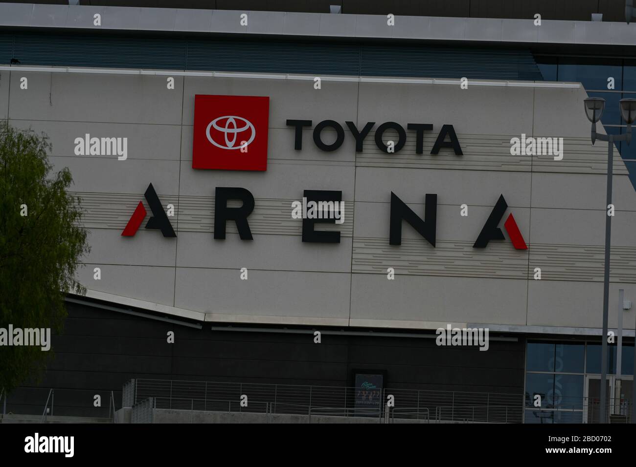 Toyota arena ontario hi-res stock photography and images - Alamy