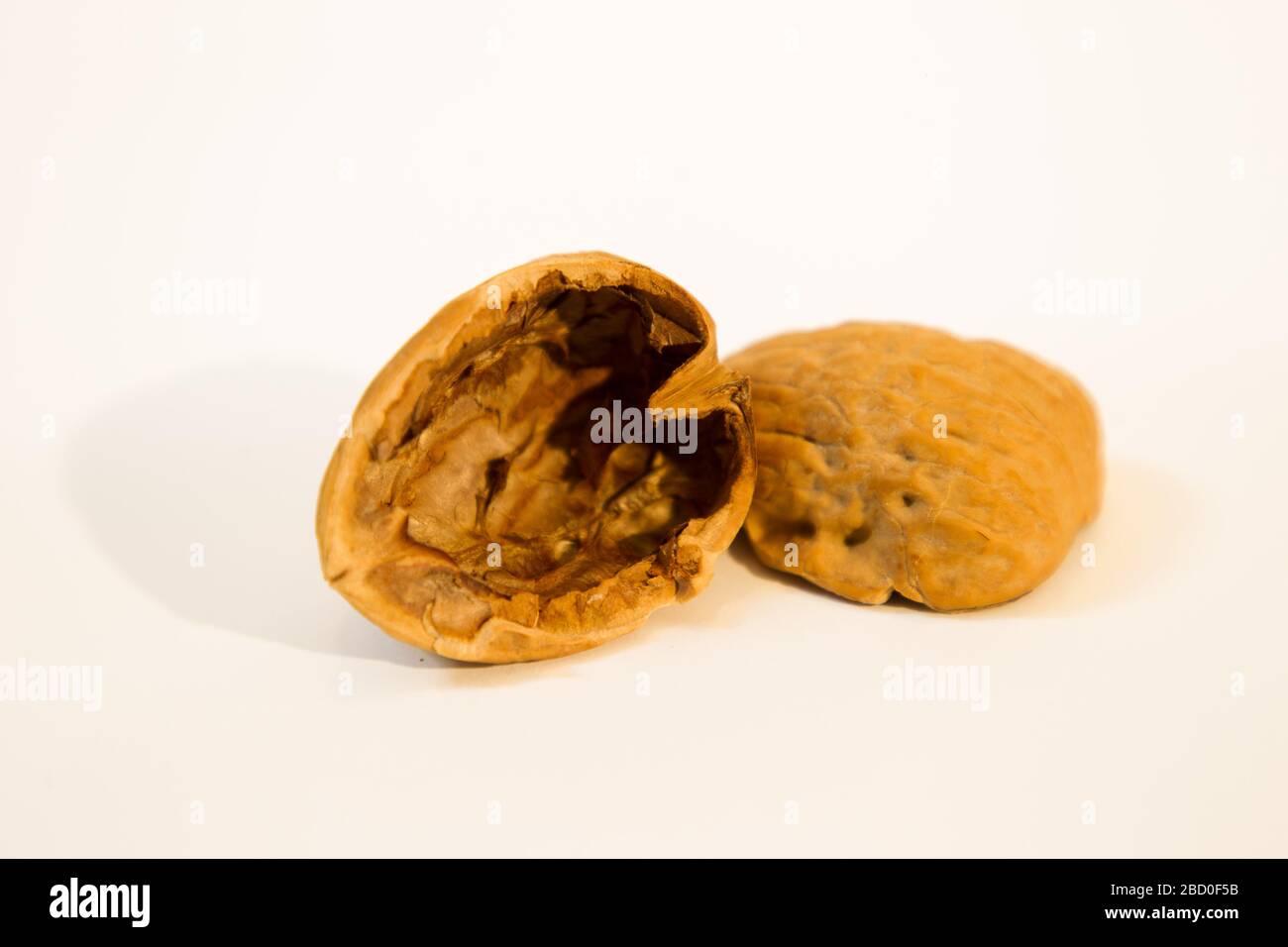 nuts with shell and without Stock Photo - Alamy