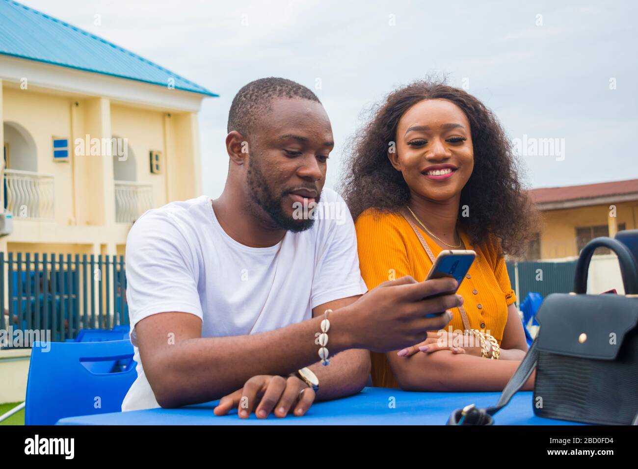 Africans technology hi-res stock photography and images - Alamy