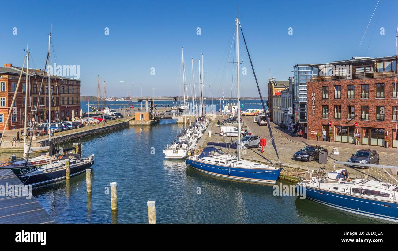 Sailing yachts in the harbor of Stralsund, Germany Stock Photo - Alamy