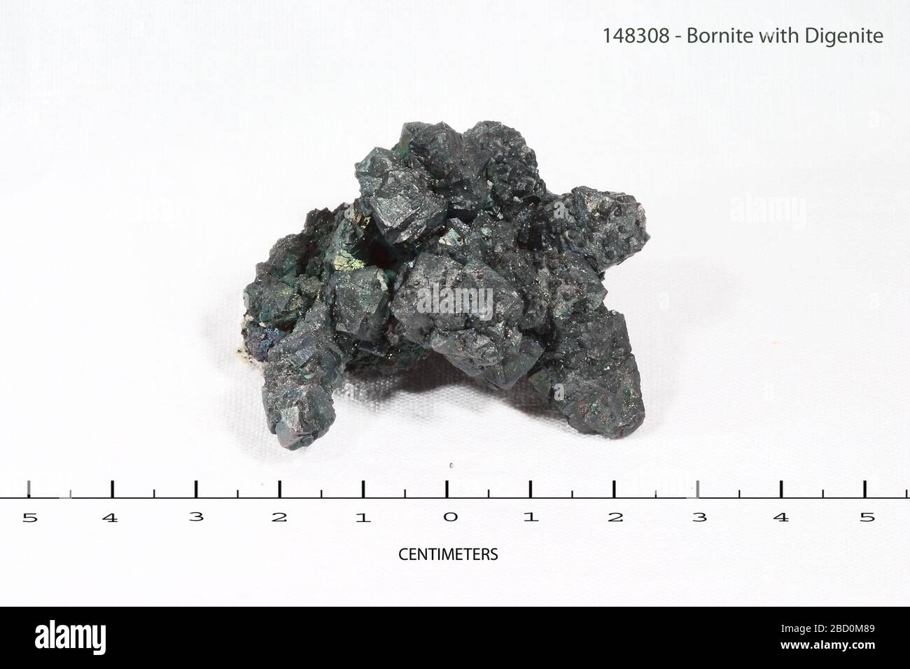 Copper sulfide digenite hi-res stock photography and images - Alamy