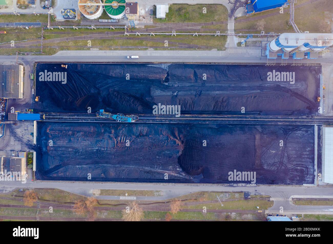 Coal storage power plant hi-res stock photography and images - Alamy