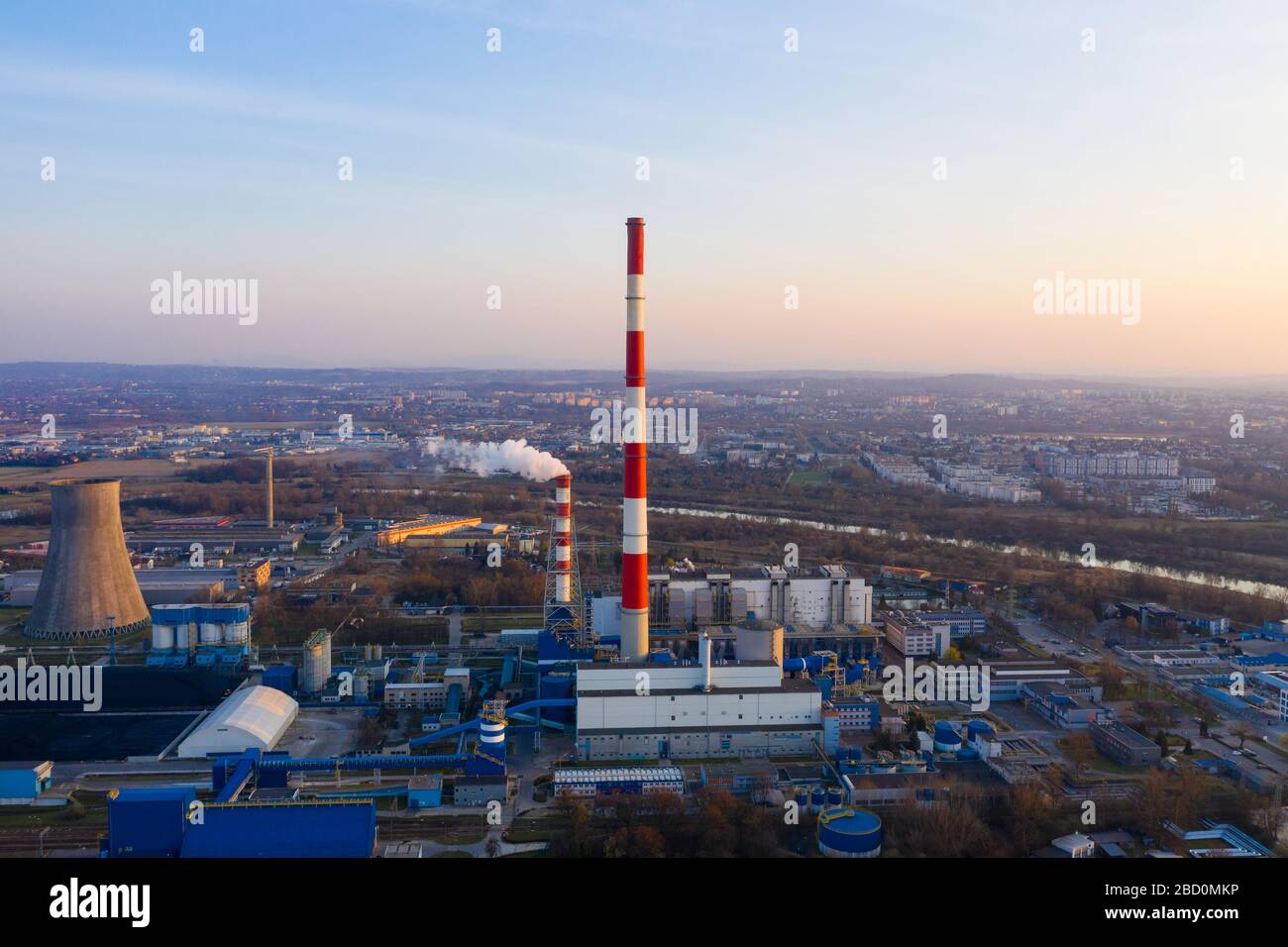 Power plant aerial view hi-res stock photography and images - Alamy