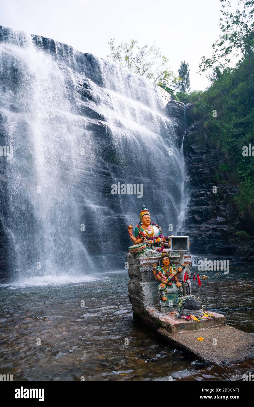 Dunsinane falls hi-res stock photography and images - Alamy