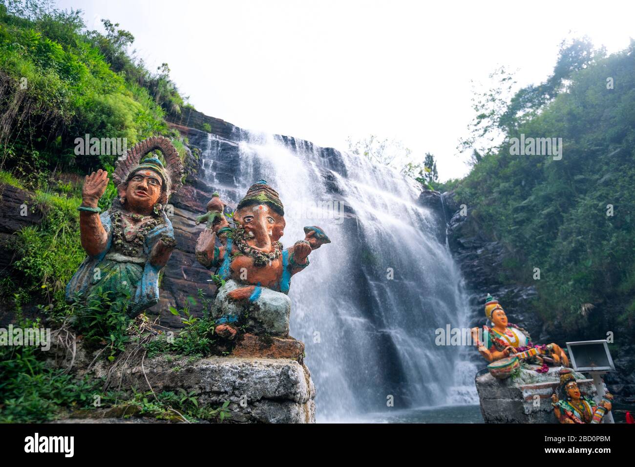 Dunsinane falls hi-res stock photography and images - Alamy