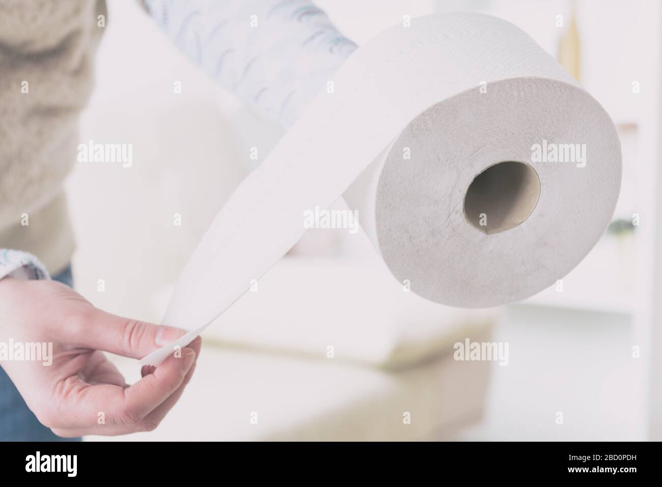 Tissue hand roll toilet hi-res stock photography and images - Alamy