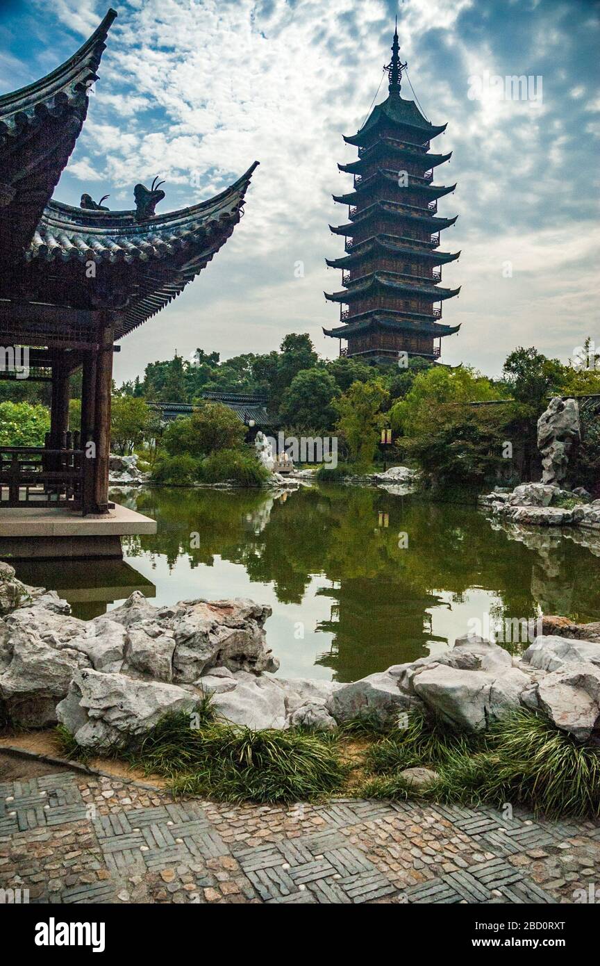 Ta pagoda hi-res stock photography and images - Alamy